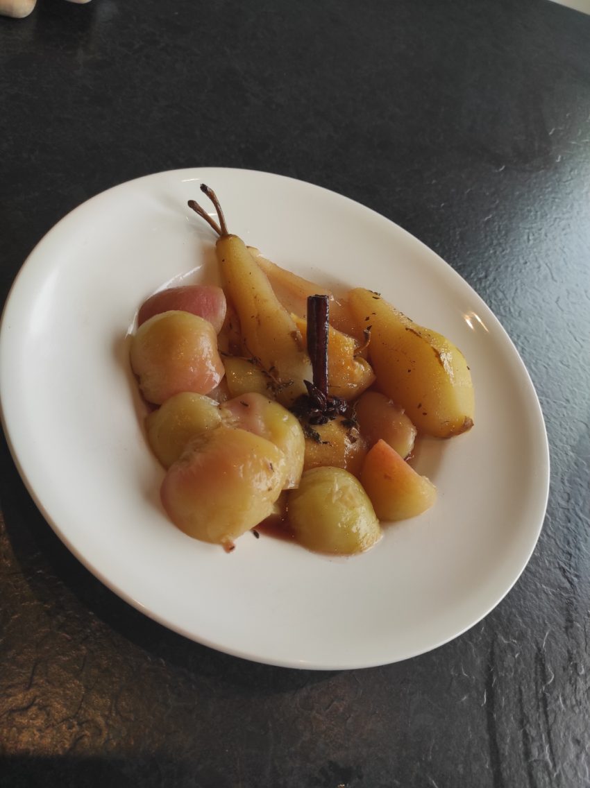 Fruits pochés aux épices - Satim